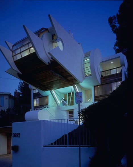 strange modern home design | Dornob